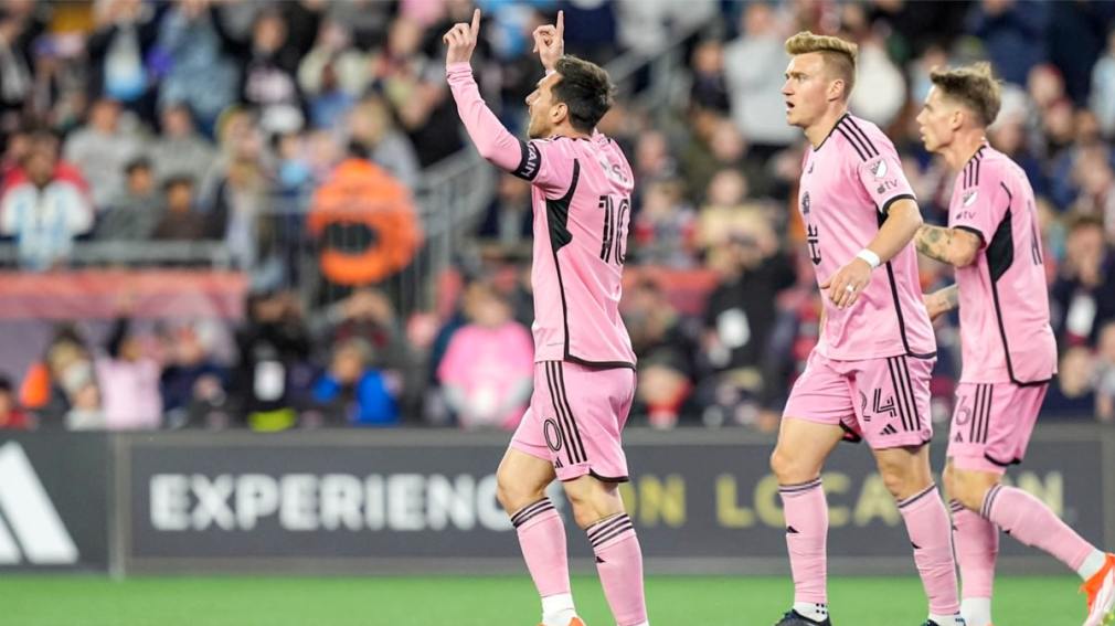 Messi volvió a brillar con un doblete en la goleada del Inter Miami - Sabelo