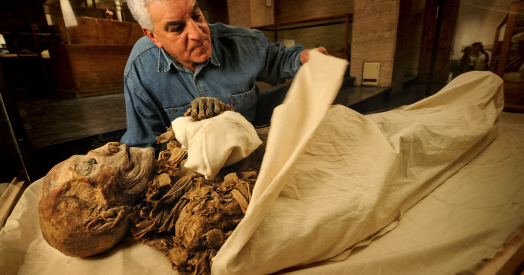 Mujer fue encontrada momificada en su casa - Sabelo